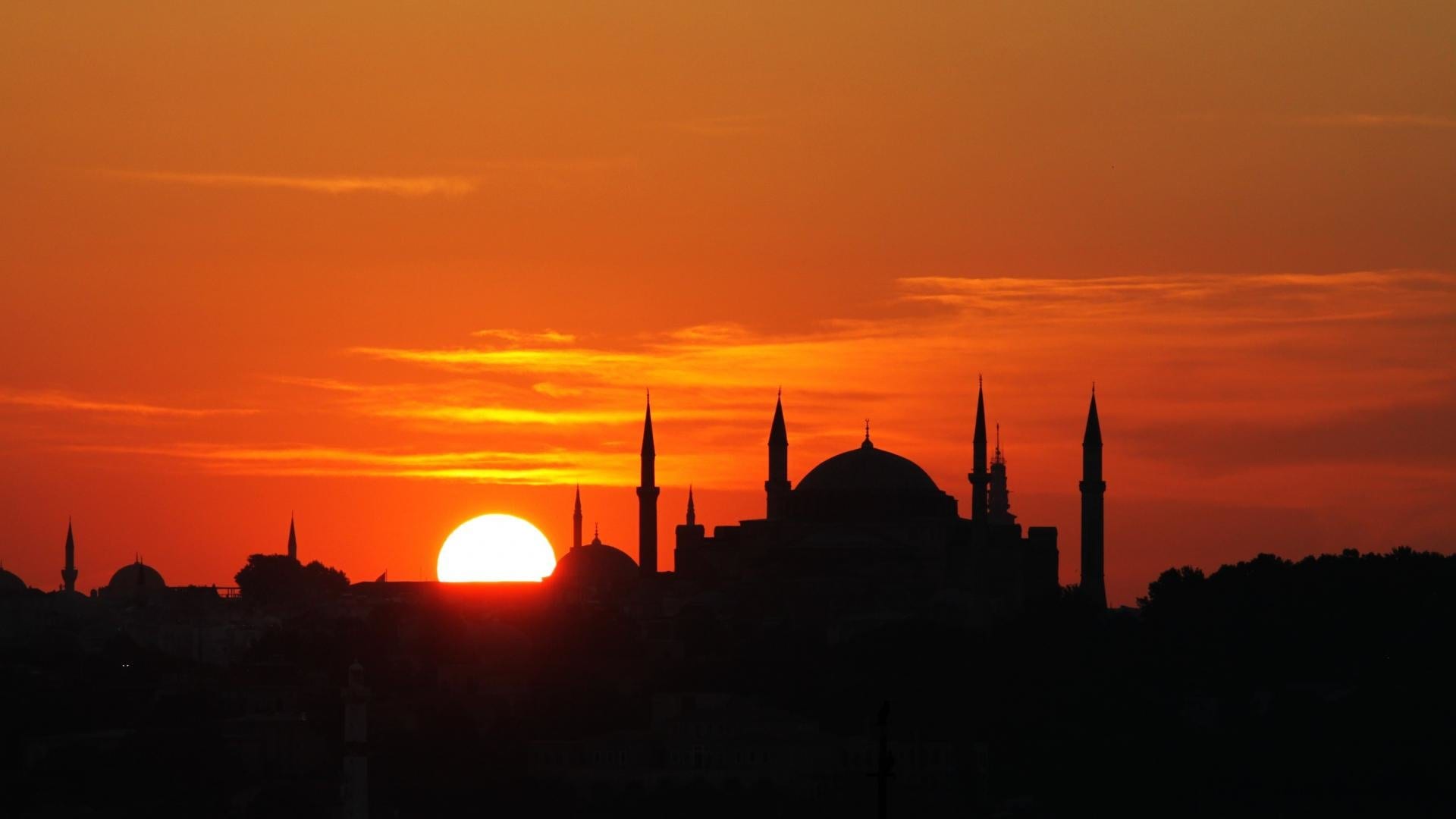 London to Istanbul Epic Rail Journey | Tailor Made Rail
